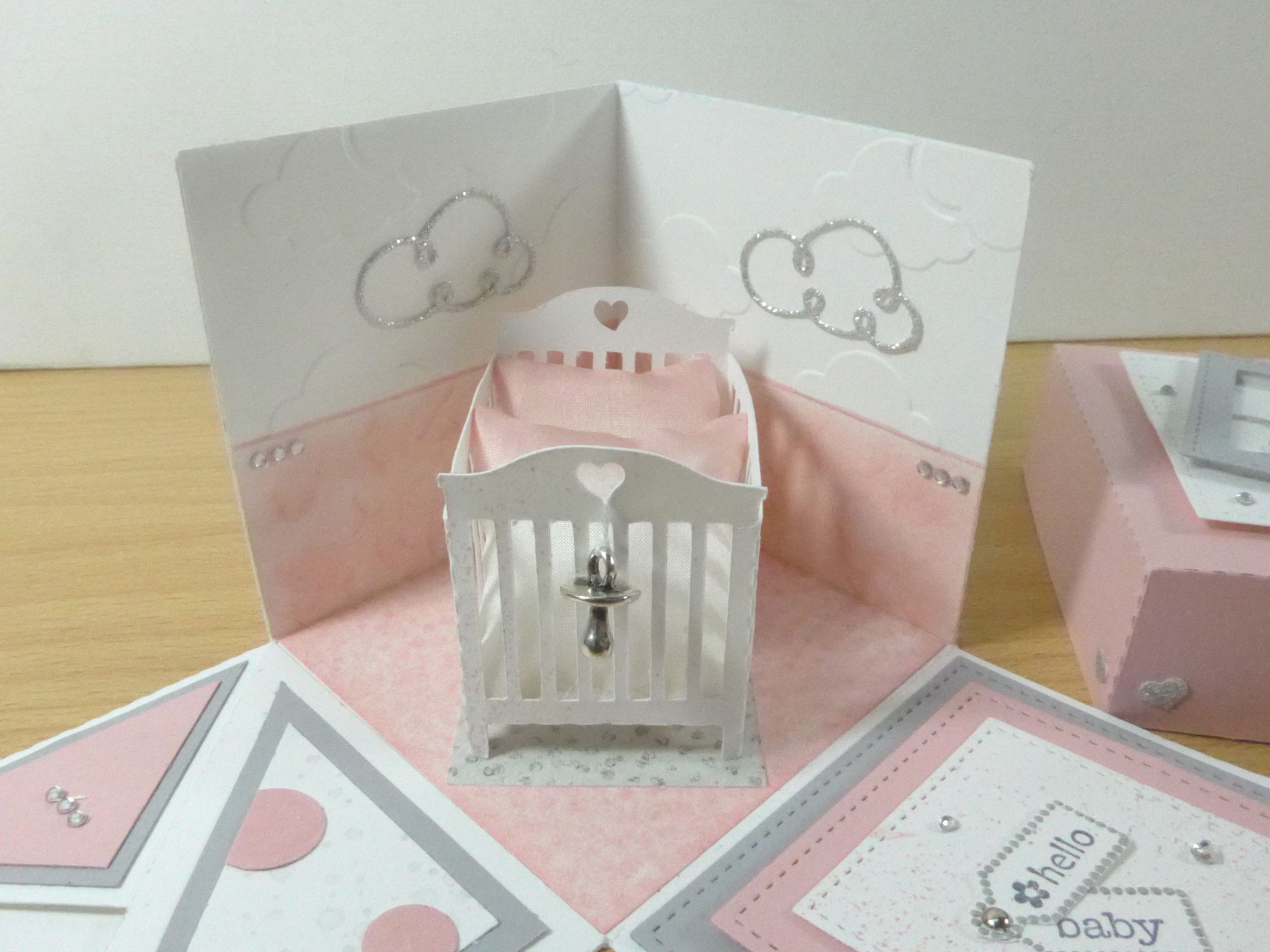 712 Baby Explosion Box